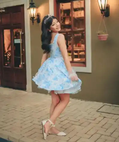 10 Amazing Women Birthday Dresses